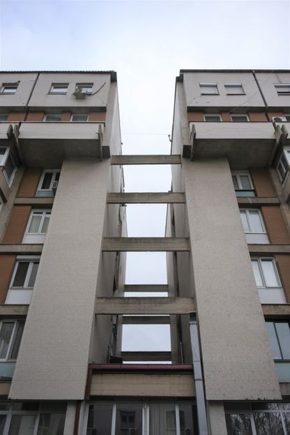 City Wall Slab | Architectuul