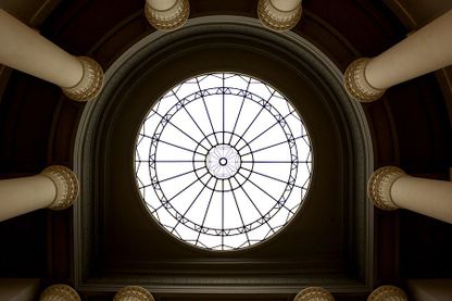 The Ministry of Justice and the Parliament Building | Architectuul