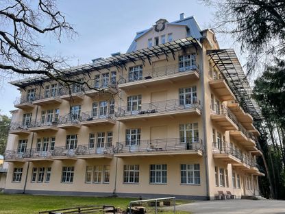 Red Cross Tuberculosis Sanatorium | Architectuul