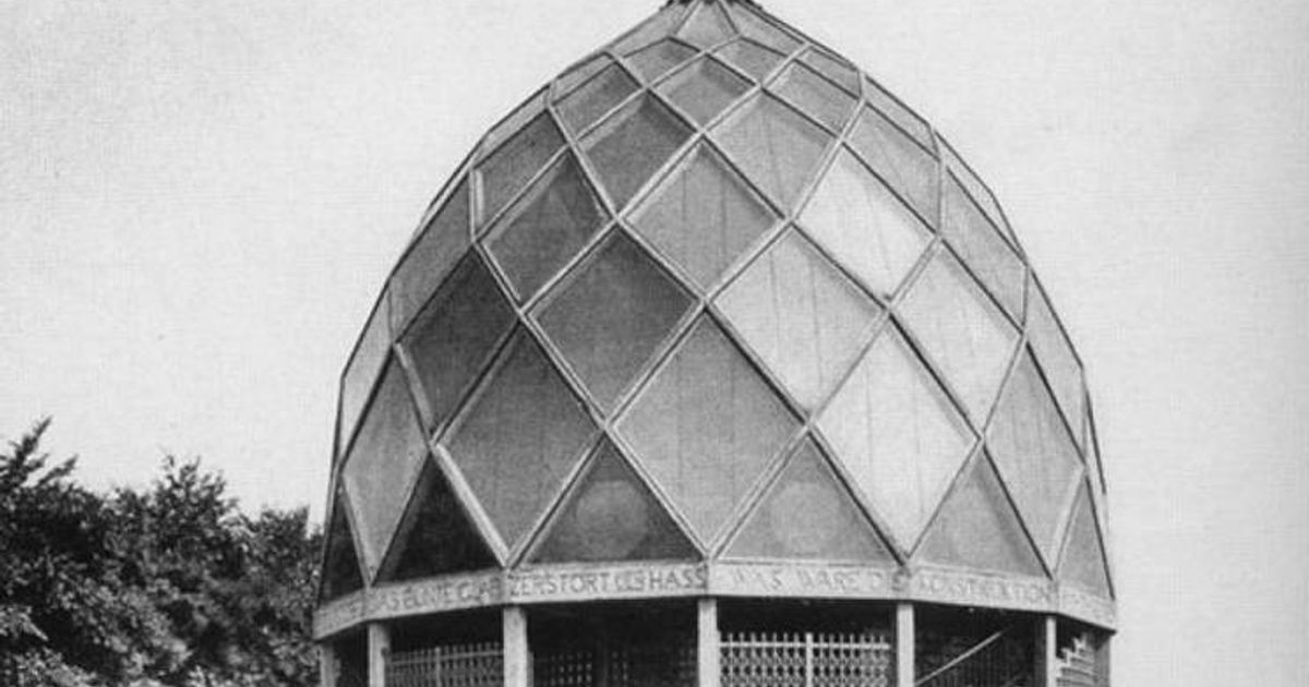 Glass Pavilion | Architectuul