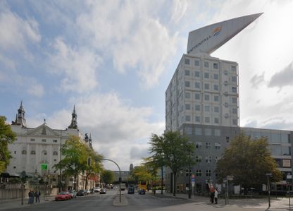 Kant Triangle | Architectuul