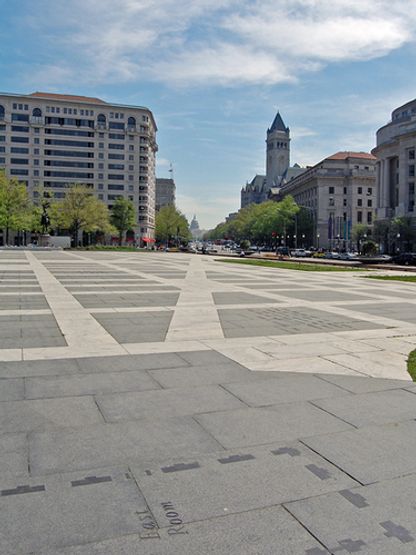 Freedom Plaza | Architectuul