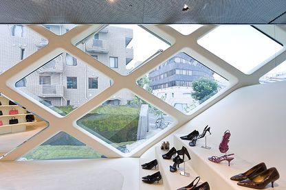 Prada Tokyo Building | Architectuul
