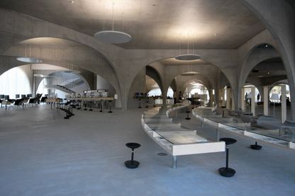 Tama Art University Library | Architectuul