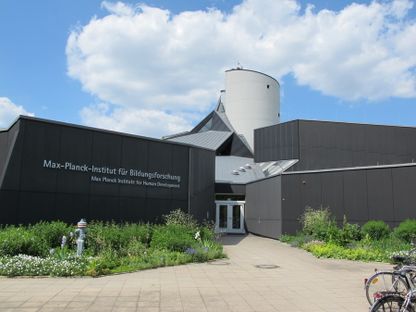 Max Planck Institute for Human Development | Architectuul