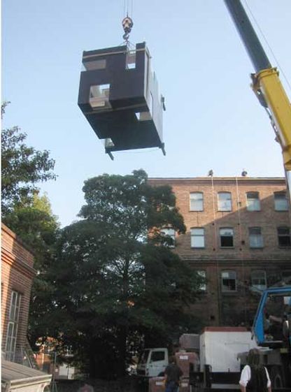 Backpack House | Architectuul