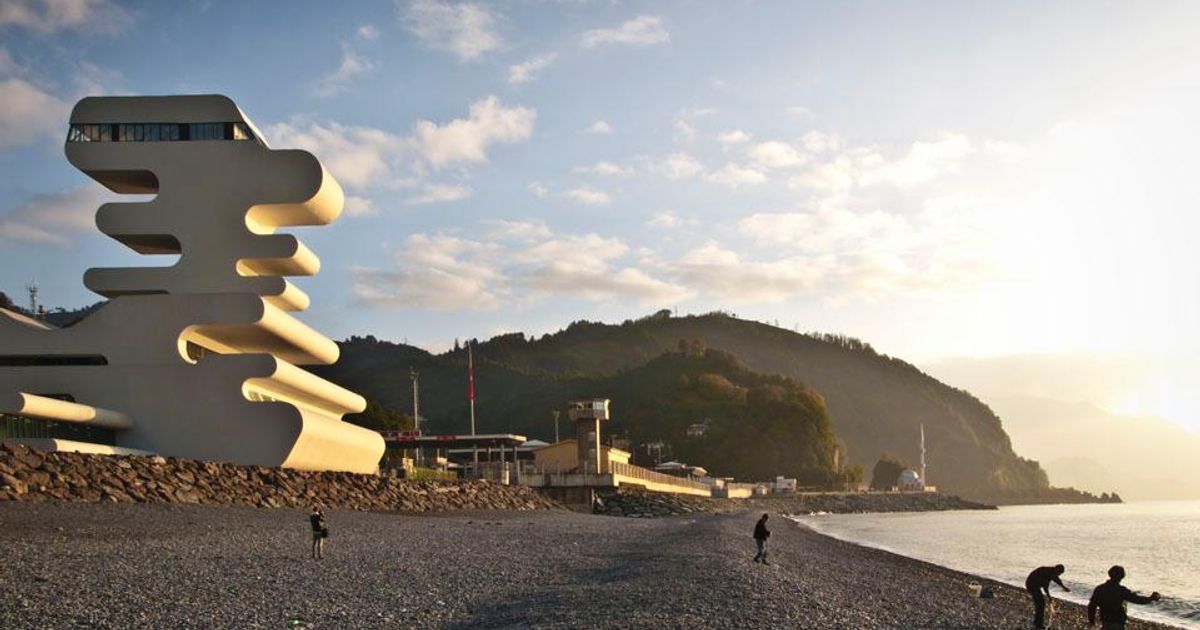 Sarpi Border Checkpoint | Architectuul