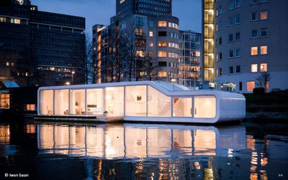 Dobrava Floating Roof | Architectuul