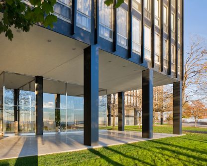 Lake Shore Drive | Architectuul