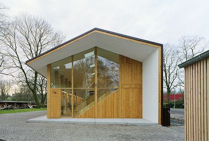 Training Center for Carpenters and Restorers | Architectuul