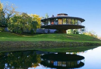 The Round House | Architectuul