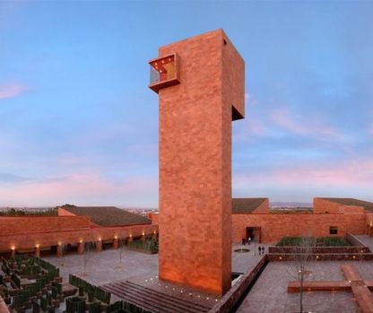 Labyrinth Museum of Arts and Sciences | Architectuul