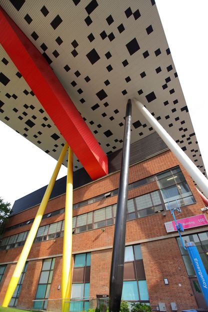 Sharp Centre for Design | Architectuul