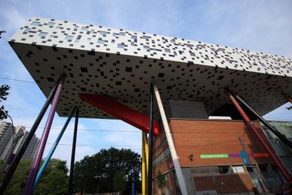 Sharp Centre for Design | Architectuul