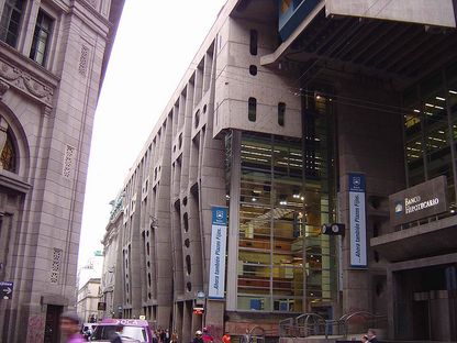 London Bank in Buenos Aires | Architectuul
