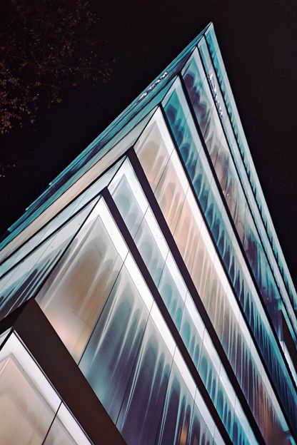 Christian Dior Ometsando Building | Architectuul