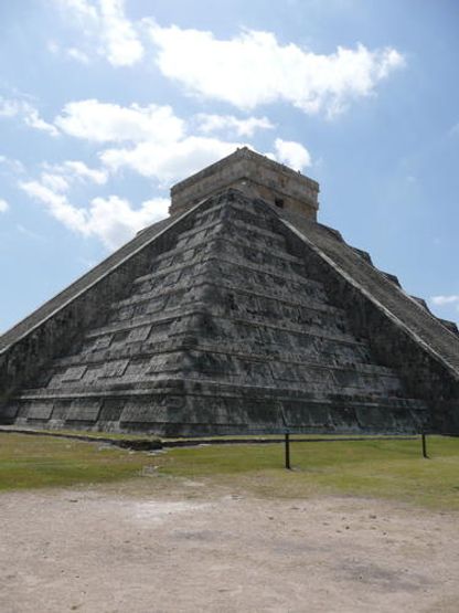 Kukulkan Pyramid | Architectuul