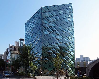 Prada Tokyo Building | Architectuul