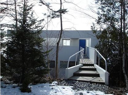 Douglas House | Architectuul