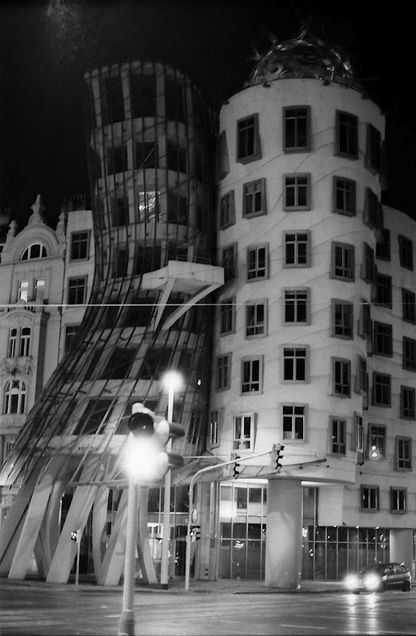 The Dancing House | Architectuul