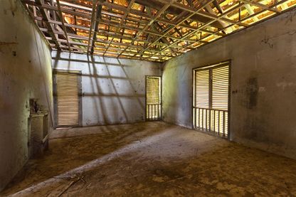 The 100 Houses Project | Architectuul