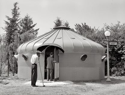 Bell Pavilion | Architectuul