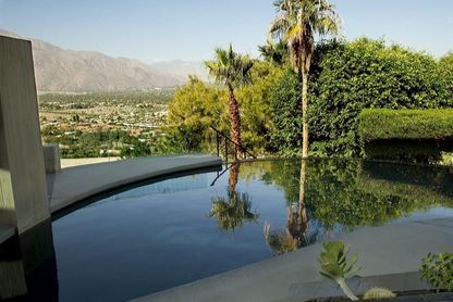 The Elrod House | Architectuul