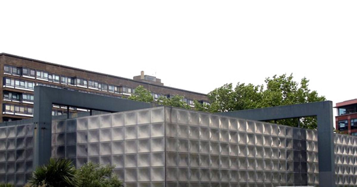 Michael Faraday Memorial | Architectuul