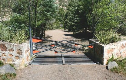 Fir Tree House | Architectuul