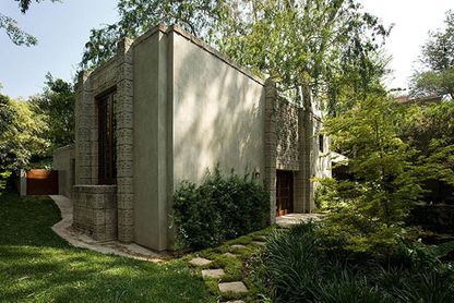 Millard House | Architectuul