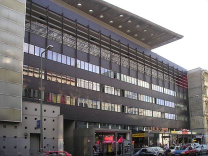 Checkpoint Charlie Apartments | Architectuul