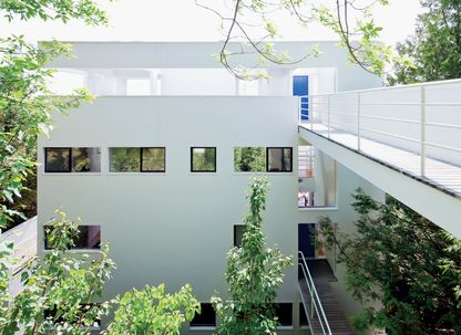 Douglas House | Architectuul