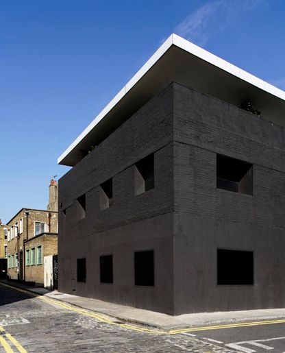 Dirty House | Architectuul