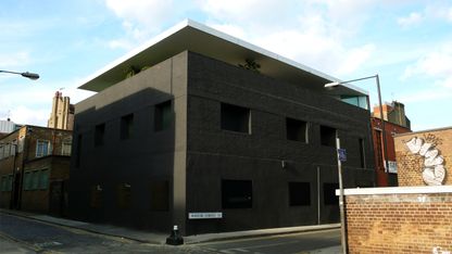 Dirty House | Architectuul