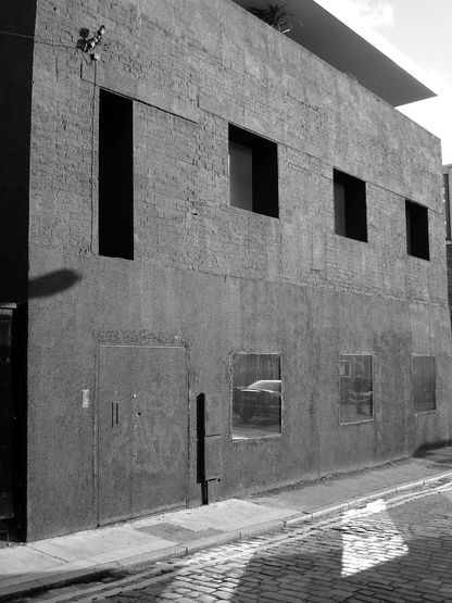 Dirty House | Architectuul