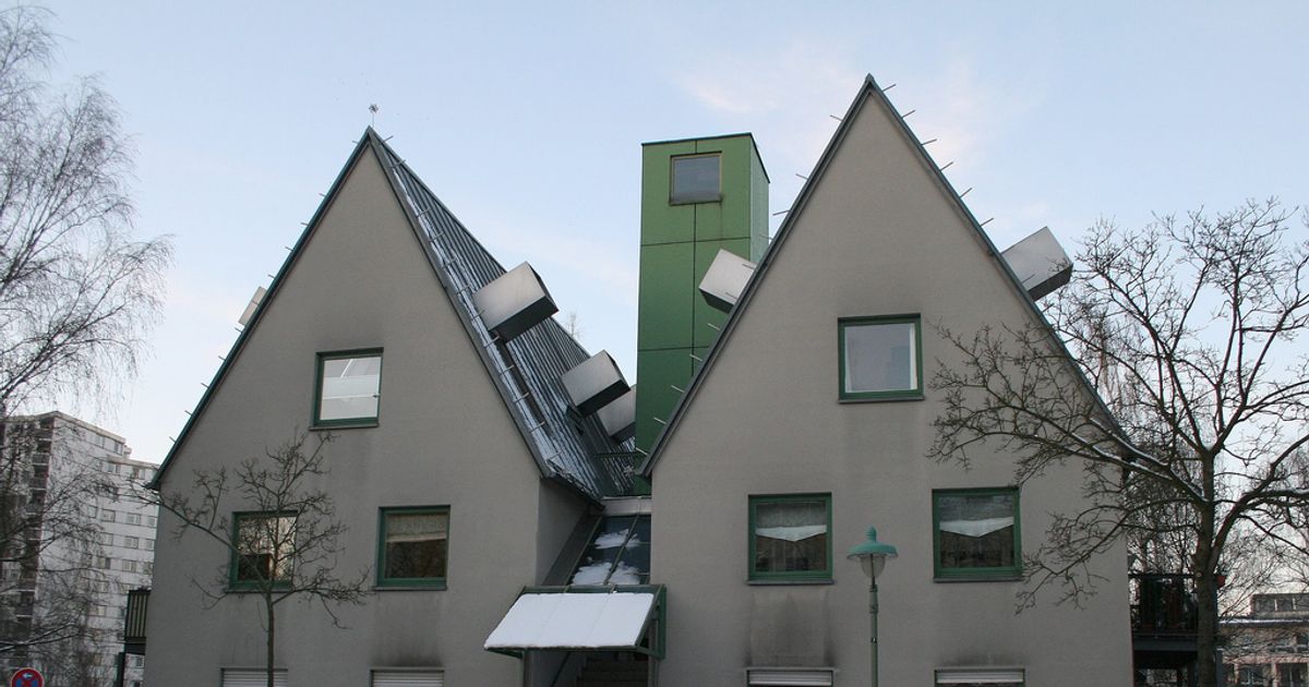 IBA House for Two Brothers | Architectuul