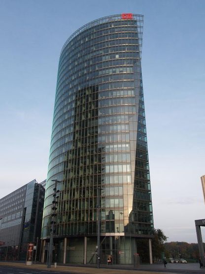 Bahn Tower | Architectuul