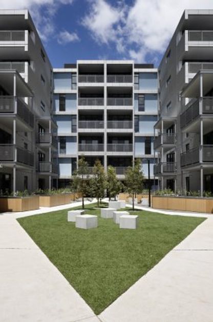 The Nicholson | Architectuul