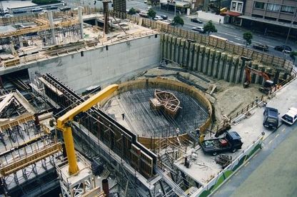 Sky Tower | Architectuul