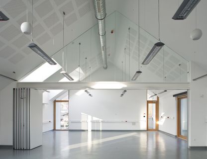 Occupational Activity Center INCE | Architectuul