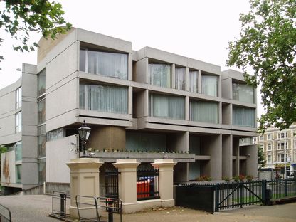 Czechoslovak Embassy in London | Architectuul