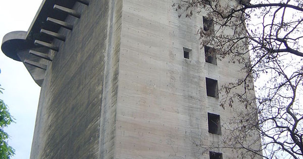 Flak Tower | Architectuul