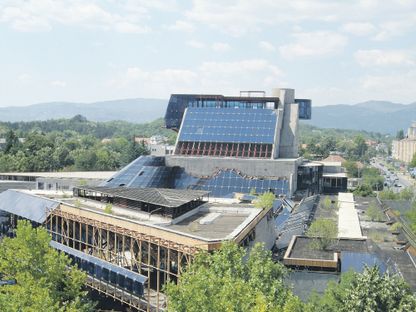 Home of Revolution | Architectuul