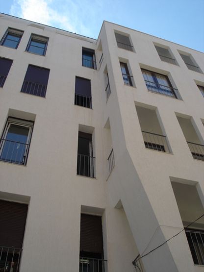 White Stone Residential Building | Architectuul