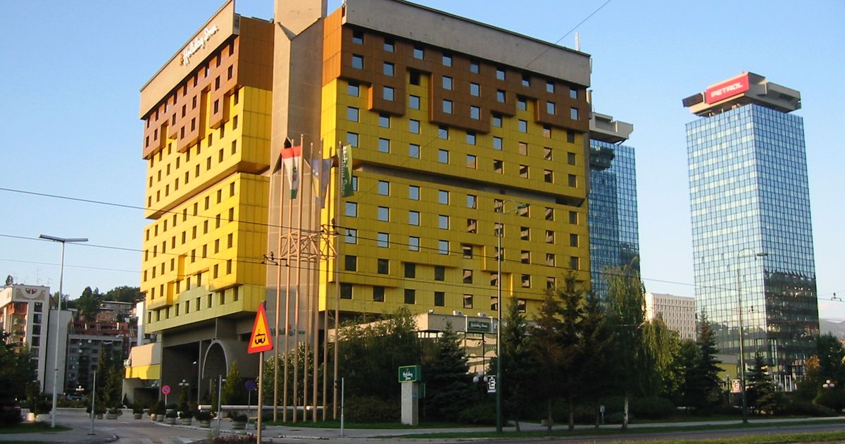 Holiday Inn Hotel | Architectuul