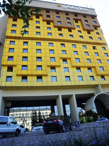 Holiday Inn Hotel | Architectuul