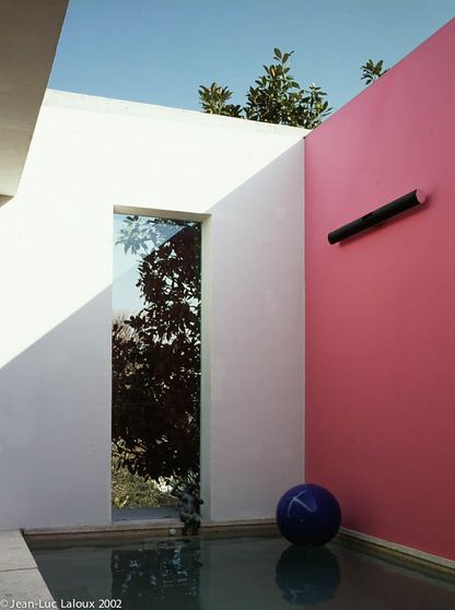 Ricardo Legorretas House | Architectuul