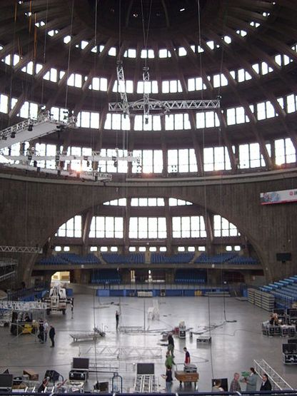 Centennial Hall | Architectuul