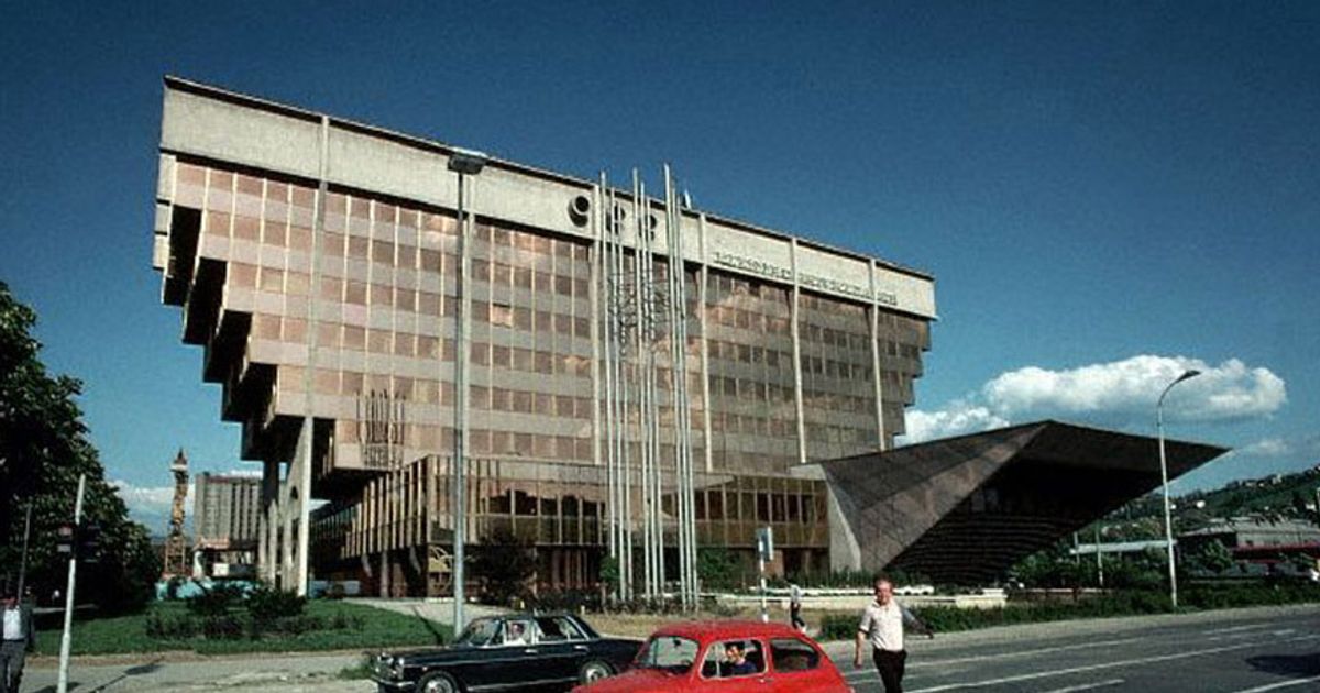 BH Electric Power Building | Architectuul