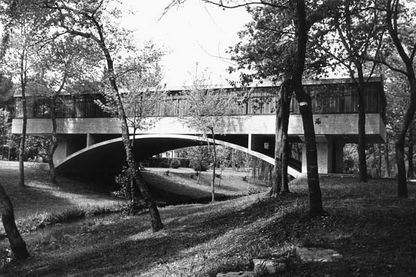 House on the River | Architectuul